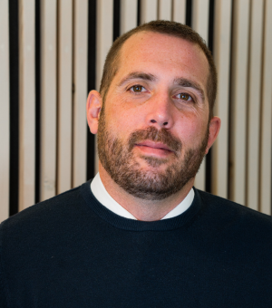 Amateur FA - Meet the Staff