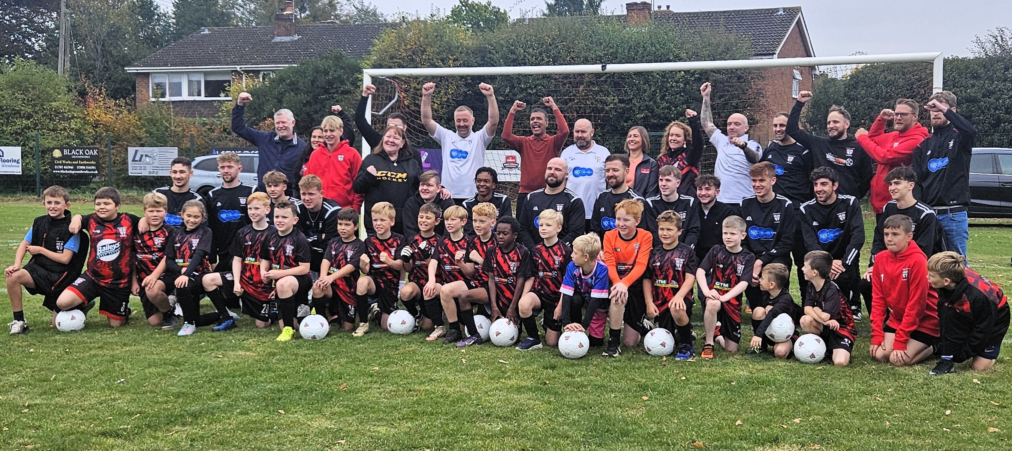 Chris Kamara Cuts Ribbon at Hedinghams United FC Facility Upgrade ...