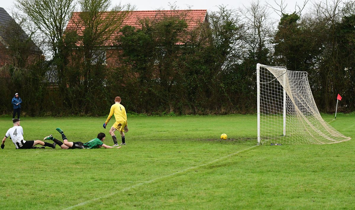 [Beccles Caxton on best run for years - Suffolk FA