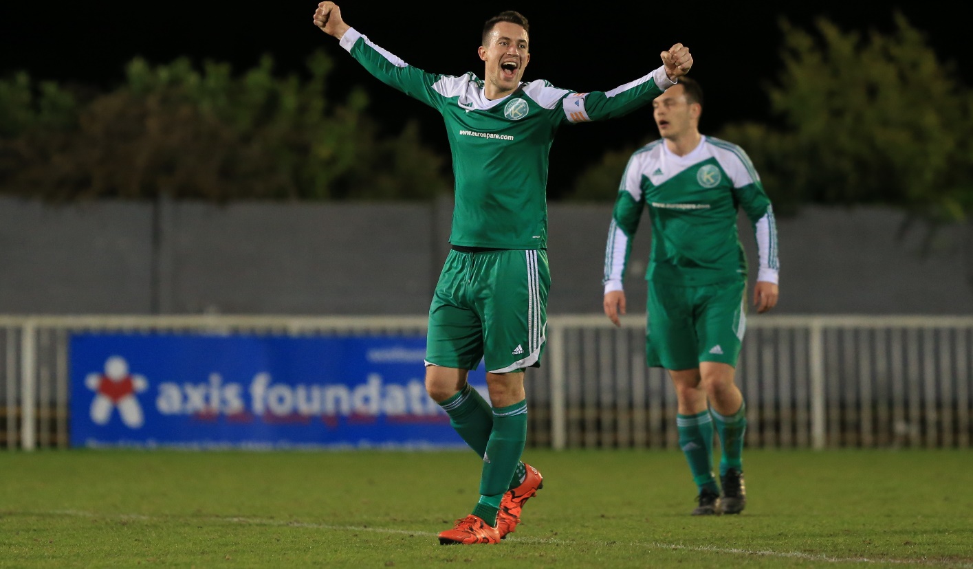 Watching Women's Football in Surrey- Surrey FA