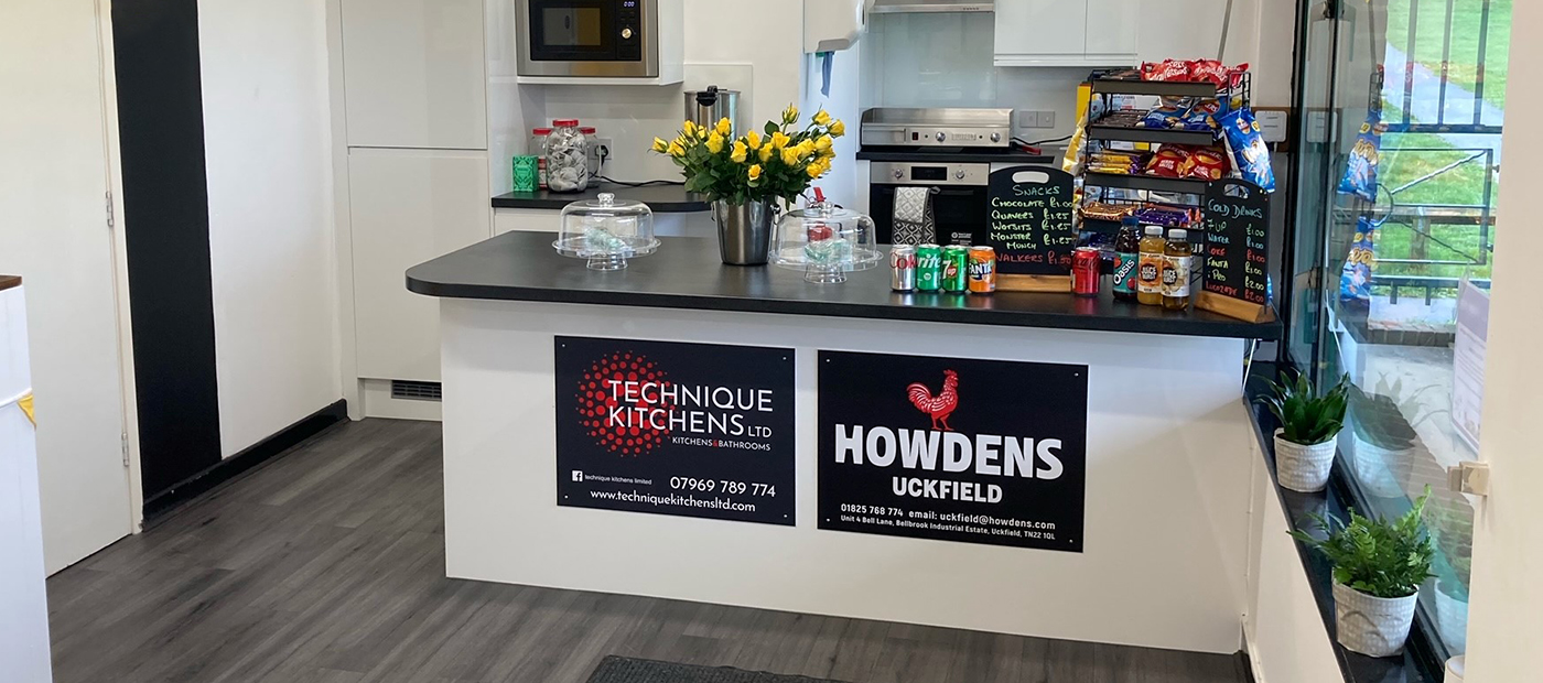 Grasshoppers receive Howdens kitchen - Sussex County FA