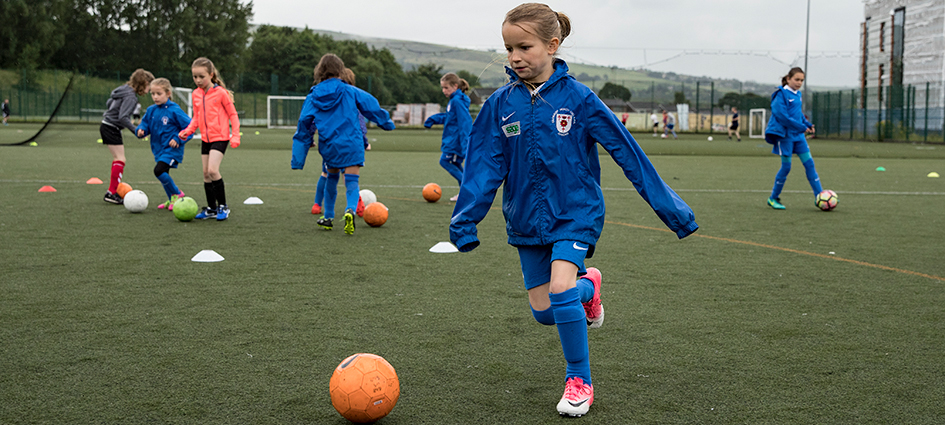 How to challenge all the players in your coaching session | The Boot Room