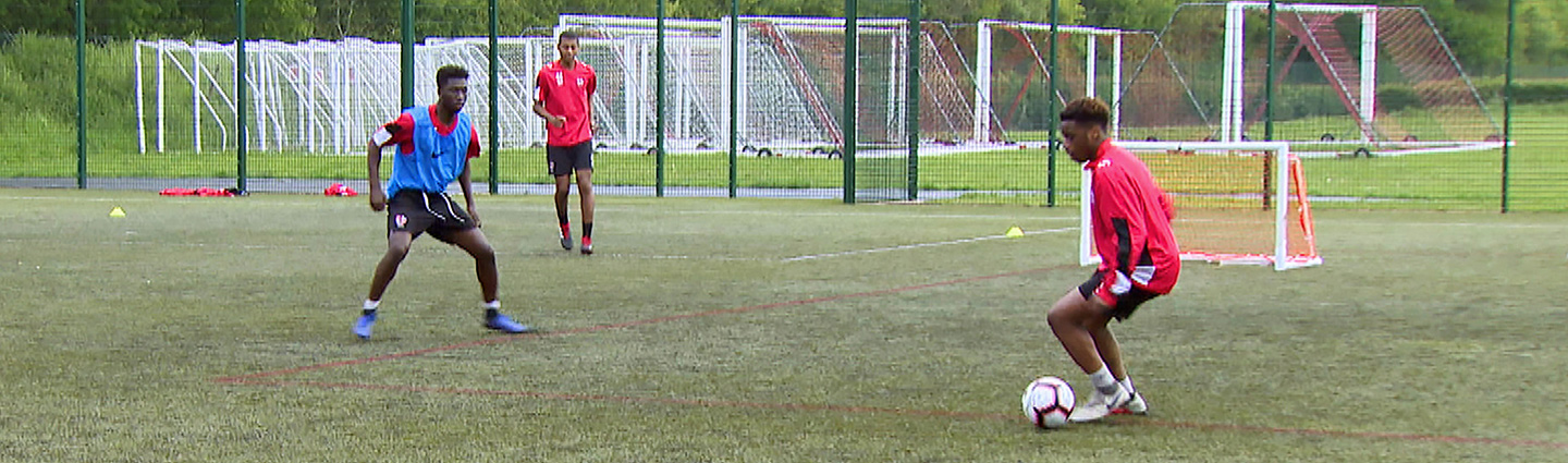 SESSION: defending the circle | The Boot Room