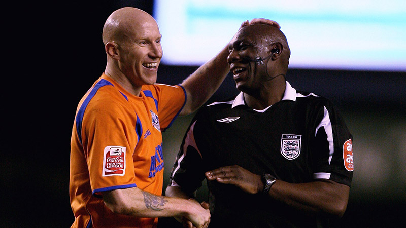 RIP Uriah Rennie | blue-and-amber