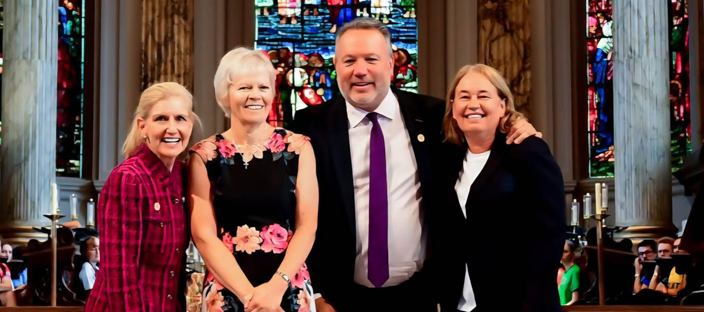 Former English referee Uriah Rennie has passed away