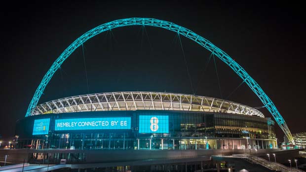 Wembley Stadium connected by EE for spectacular light show