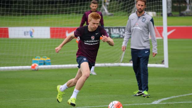 Duncan Watmore keen to impress on his first England Under-21s outing