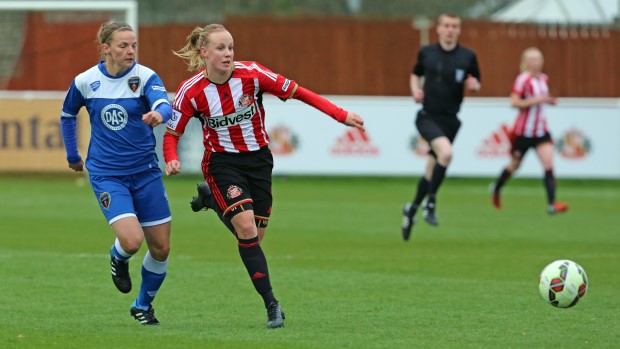 Sunderland striker Beth Mead believes last-gasp Continental Tyres Cup ...